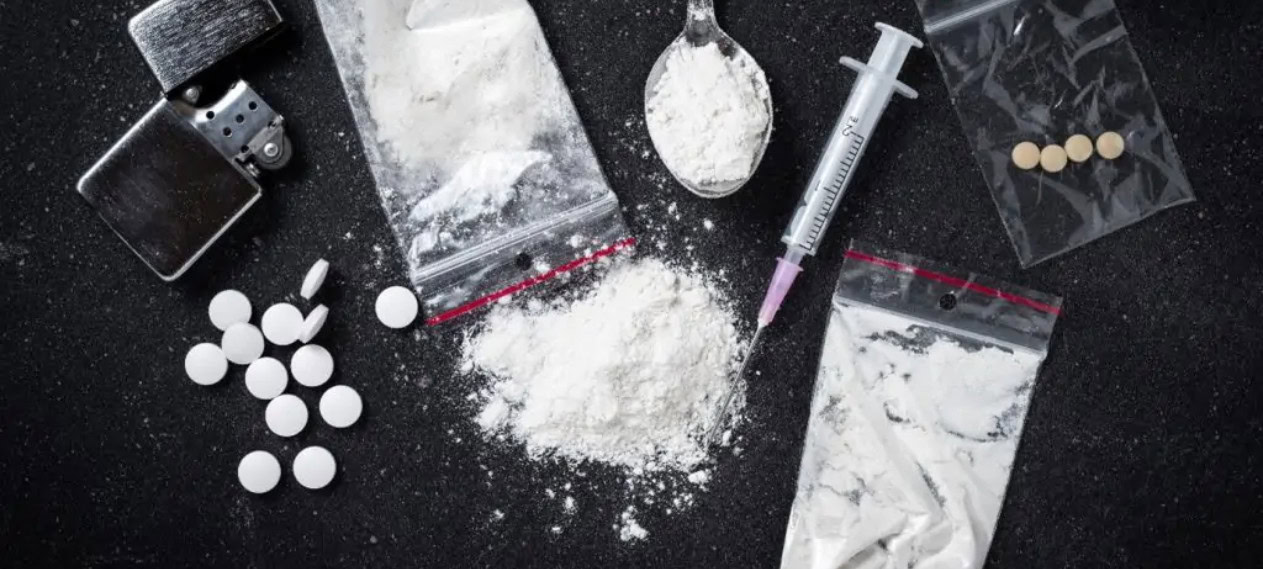 ANF Seizes Drugs Valued At Rs5.2 Million, Arrests Six Suspects - News Guru