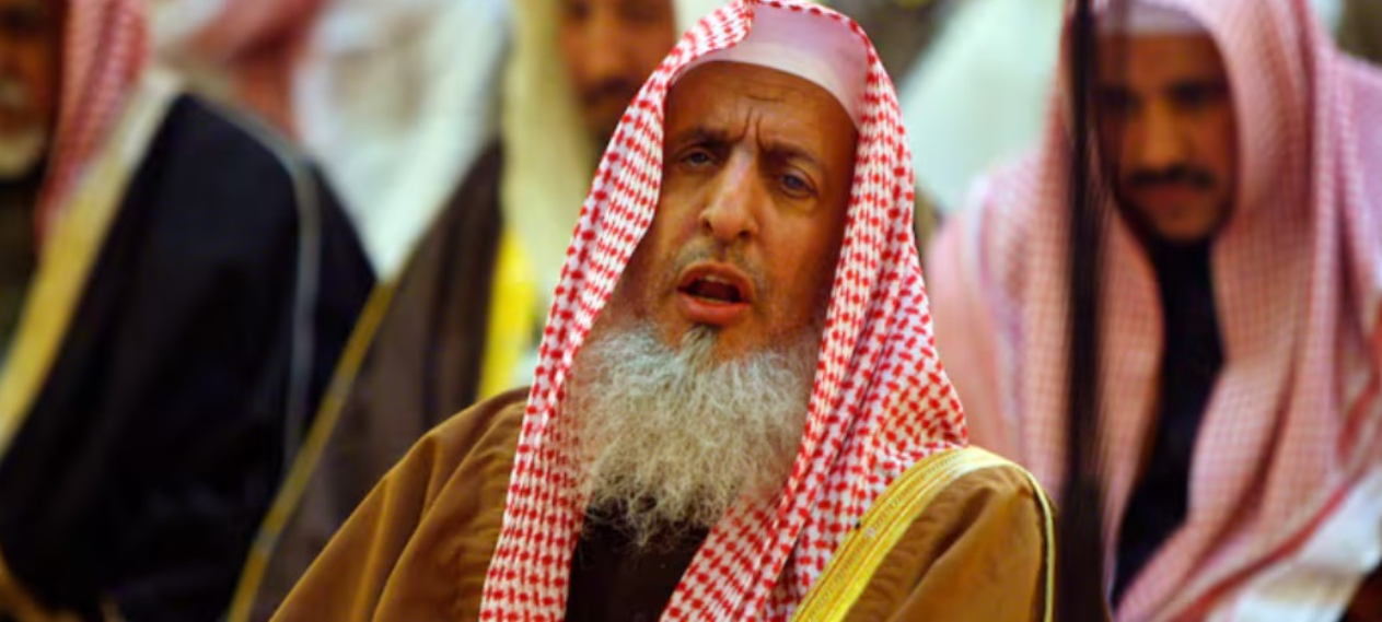 Grand Mufti Sheikh Abdulaziz Al-Sheikh Dies At 82