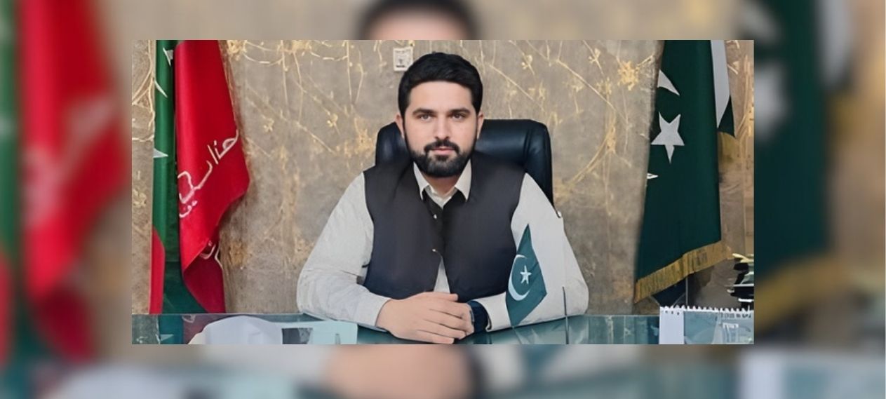 KP CM’s Convoy Stopped By Roadblocks In Sindh